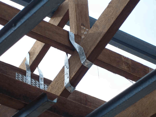 Are Hurricane Ties the Best Option for Roofing? - Grip-Rite